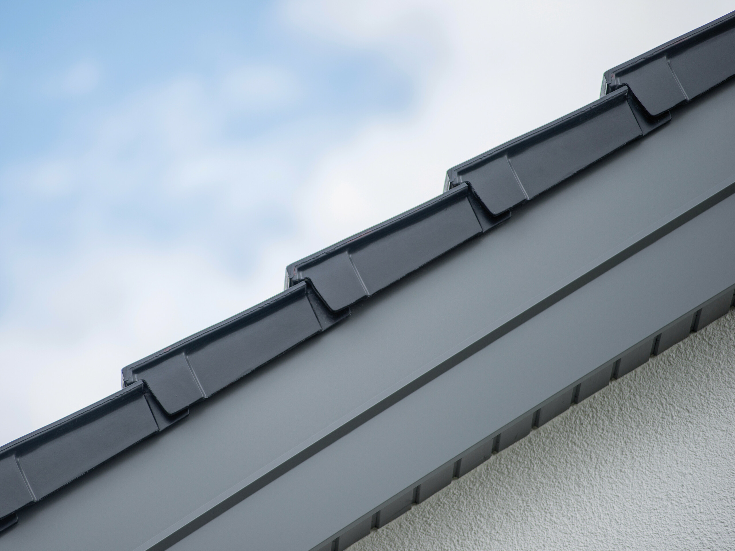 Verge & shed - Roof closures & flashings - Products - CREATON
