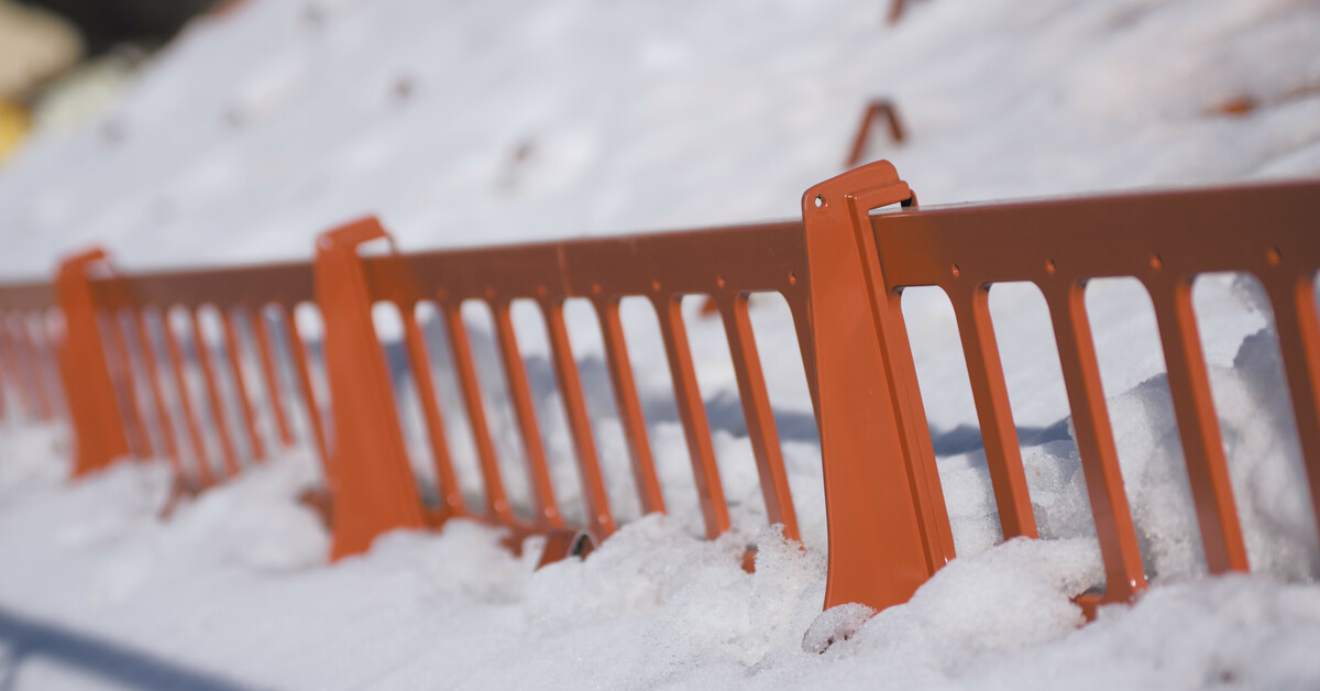 Snow guard systems - Protection systems - Products - CREATON